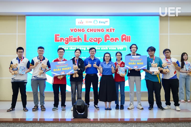 “English Leap for All” về đích thành công với những phần thi gay cấn